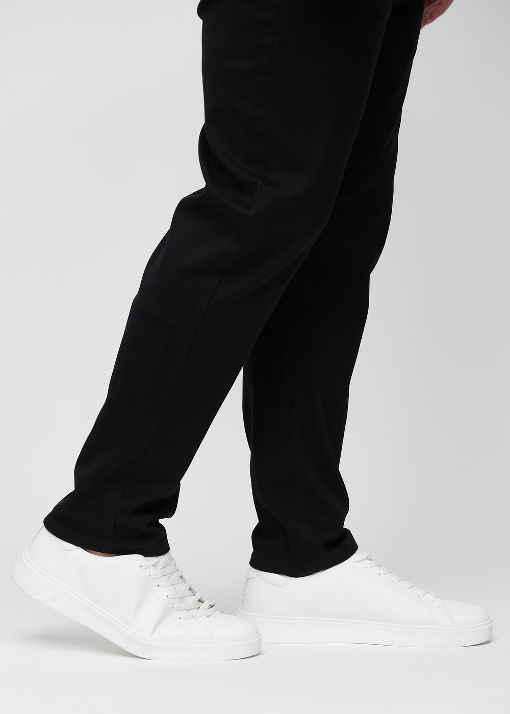 No Fade Black Jeans for Men - Premium Stretchable Denim